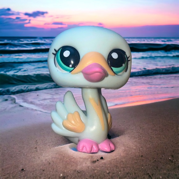 Littlest Pet Shop | Accessories | Littlest Pet Shop 734 White Swan With ...